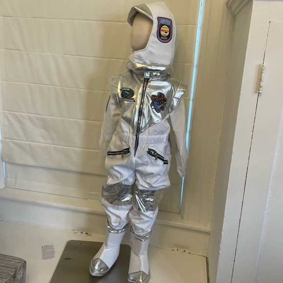 Costumes | Astronaut Space Traveler Rocket Man Nasa Saturn Moon ...